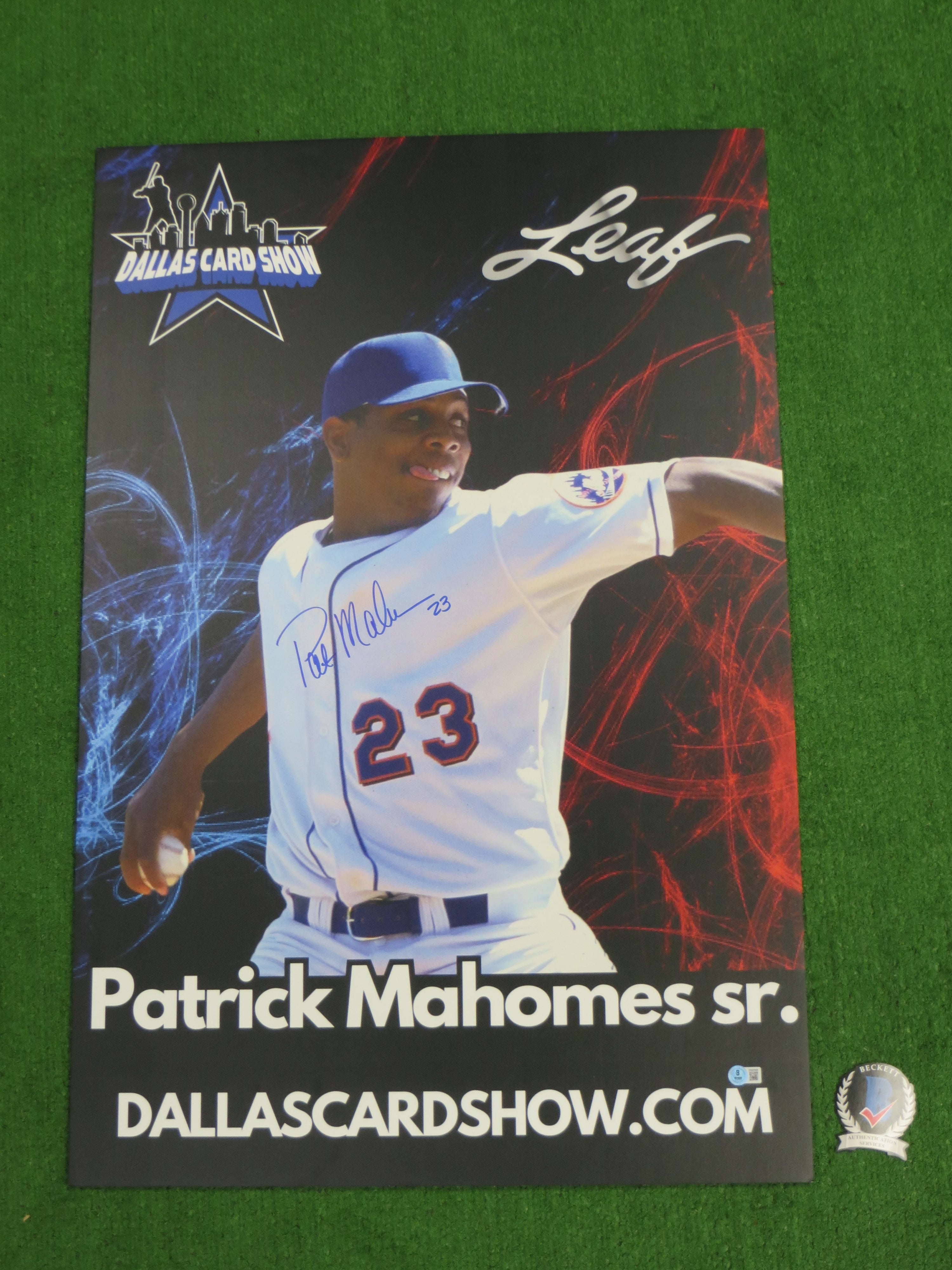 PAT MAHOMES SR. SIGNED 24x36 Dallas Card Show FOAM BOARD BAS COA